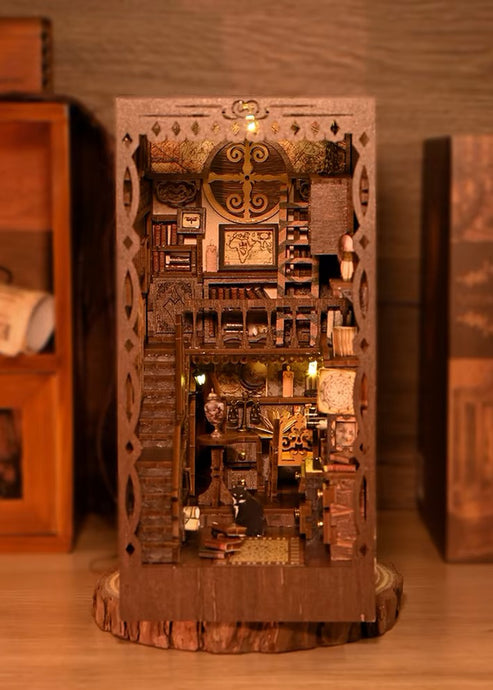 DIY Book Nook - Medieval Study – BitsyHomes